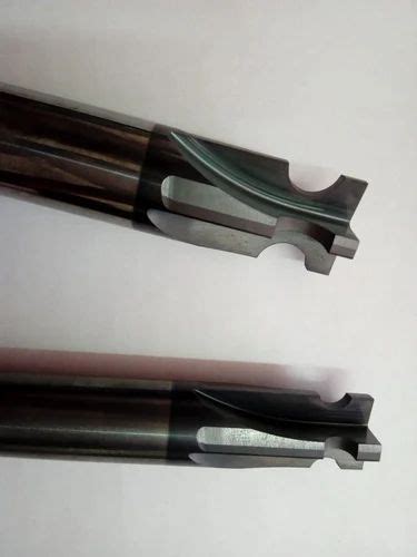 CNC Milling Cutter Manufacturer From Pune