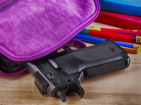 Juvenile Brought Airsoft Gun Knife To Wethersfield High Reports