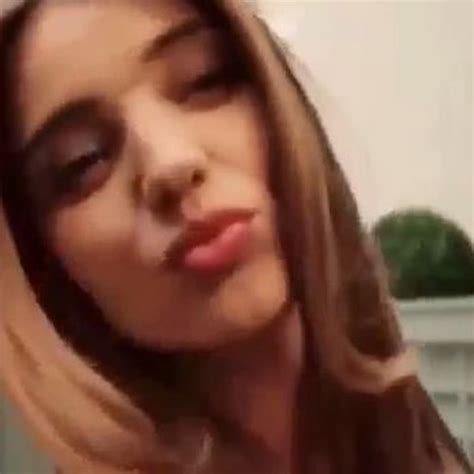 Lingerie And Lollipops Miranda Kerr Wishes Fans Happy Easter With Racy