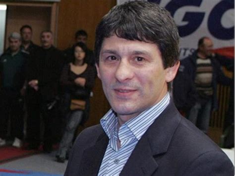 Борбата уволни всички треньори