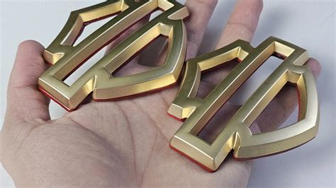 Fit For Harley Davidson Cvo 08 23 Metal Gold And Red Tank Emblems Badge