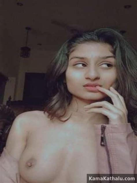 Resort Lo Babe Friend Tho Nude Photo Shoot Ammayi Nude Images