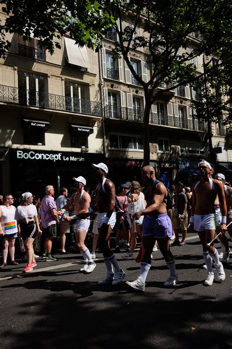 The Colours Of Pride In Paris Streets — Nuet