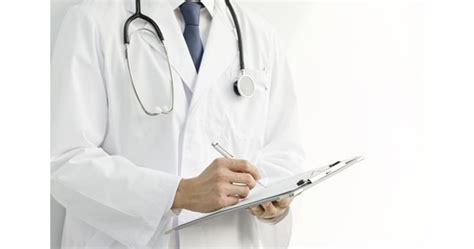 Българският лекарски съюз гласува по високи здравни вноски