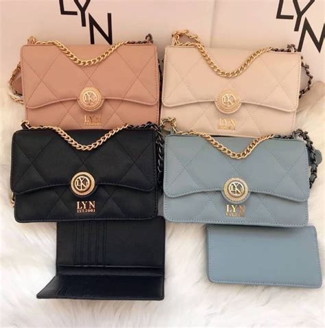 กระเป๋าแบรนด์ดัง จากoutlet พร้อมส่งรุ่นใหม่ชนช็อป New Arrival Zara Backpack Detailing On