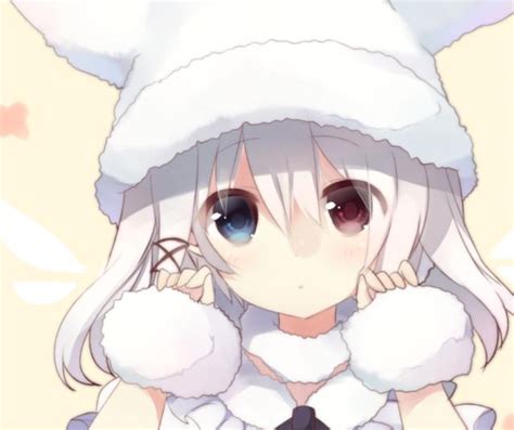 二次元少女美图 图1清纯可爱 图2明艳动人 图3笑容甜美
