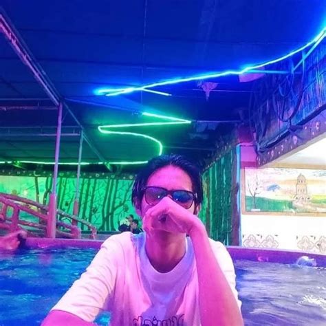 Chris John Juntura Chris05213 • Threads Say More