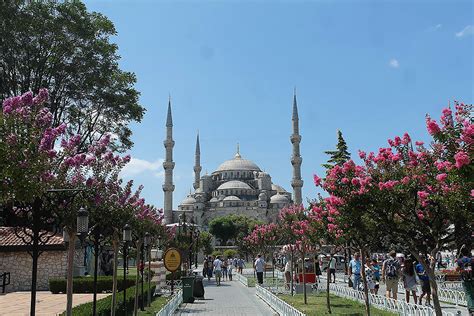 Тури з Чернівців в Болгарія Магічний Істанбул… Туреччина Болгарія Румунія Автобусний тур