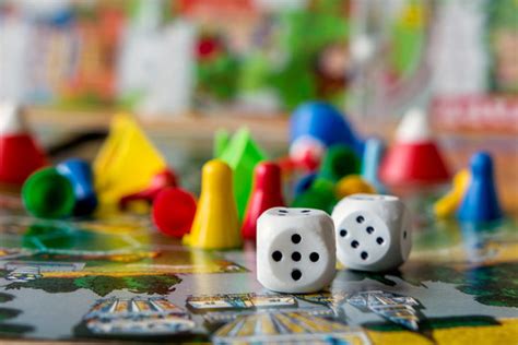 Parchis 이미지 – 찾아보기 316 스톡 사진, 벡터 및 비디오 | Adobe Stock