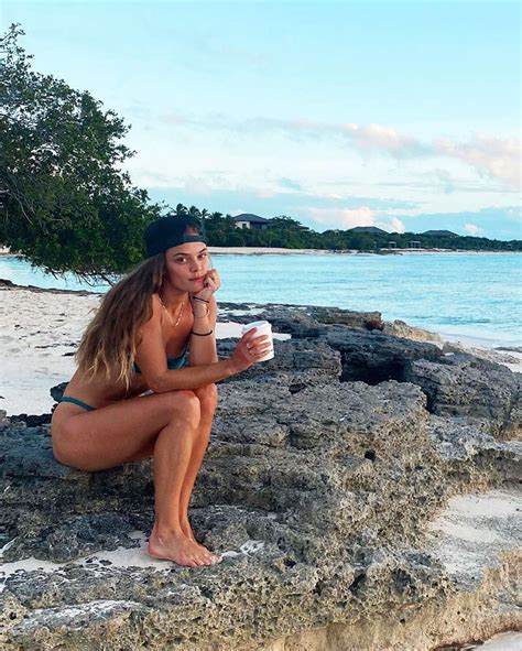 Glamorous Photos Of Leonardo Dicaprios Ex Girlfriend Nina Agdal The Etimes Photogallery Page 13