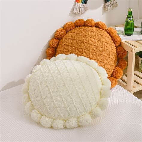 Round Hand Knitted Tassel Cushion With Inner Diameter 50cm