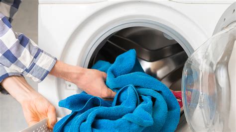 Youre Washing Towels Wrong A Sorting Issue Could Turn Them Into Lint