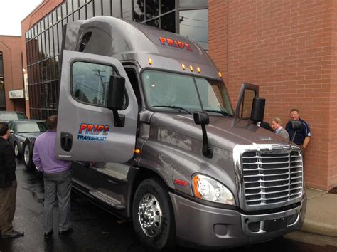 Epicvue Offers All Inclusive Tv Subscription Service To Fleets Commerical Carrier Journal