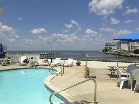 Very Nice Stay Review Of Drifting Sands Oceanfront Hotel Ship