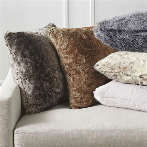 Luxury Faux Fur Decorative Pillow Cover With Silken Japanese Fibers