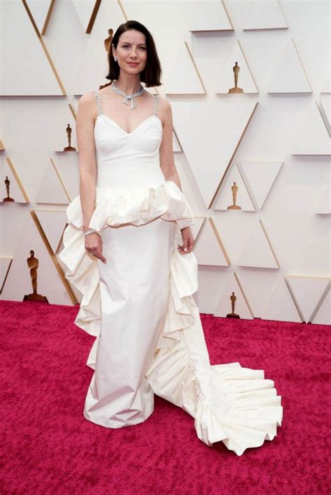 Caitriona Balfe Outfits Style And Looks K4 Fashion