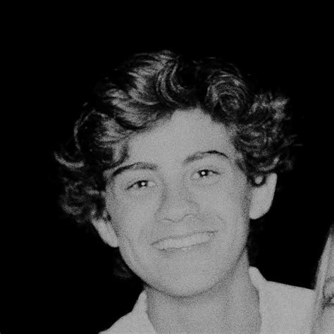 Gino Viggiano Gino Viggiano • Threads Say More