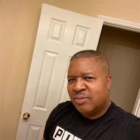 This Is Not A Thing With Older Generations Trust Me 😂