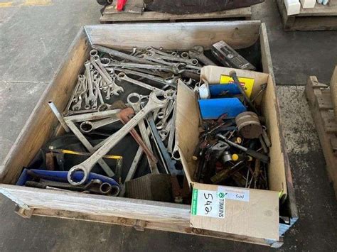 Pallet Lot Assorted Spanners Etc Tvaa Pty Ltd Ta Tomkins Valuers