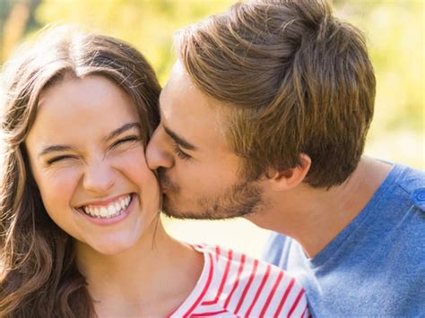 Descubre El Significado Detrás De Soñar Con Un Beso Conocido Sport