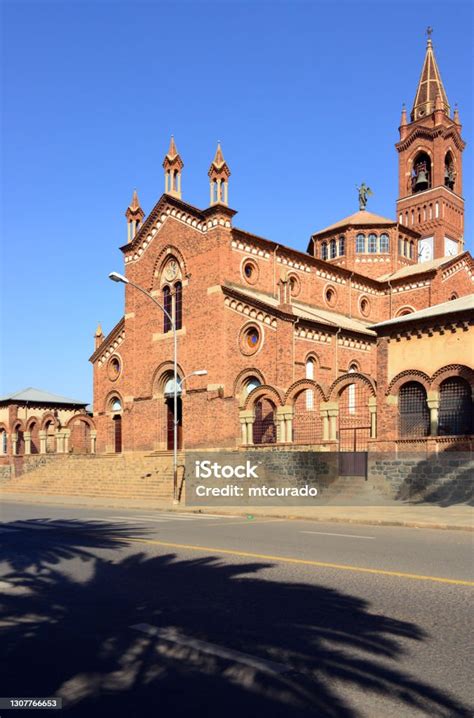 Gereja Our Lady Of The Rosary On Liberation Harnet Avenue Katedral