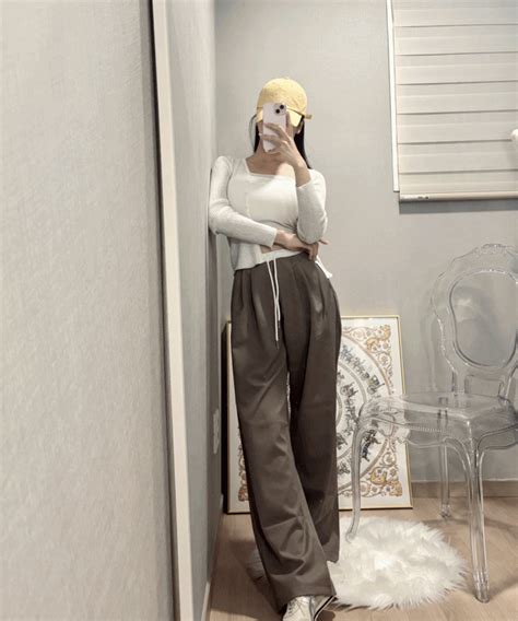 Fw 탄탄 투핀턱 배색 스트링 와이드 밴딩 팬츠 3color 에이블리