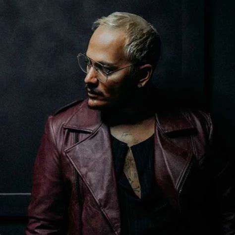 دانلود آهنگ اشوان اگه میموندی