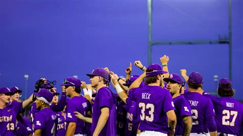 Lsu Seeks Redemption Against Coastal Carolina At Cws Finals