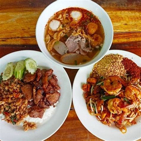 [รีวิว] ร้าน มีข้าวมีเตี๋ยว หน้าเทคโนบางมด ประชาอุทิศ เมนูแนะนำ รูปภาพ ราคา