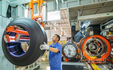 江苏宿迁：智能制造赋能轮胎产业高质量发展 人民图片网