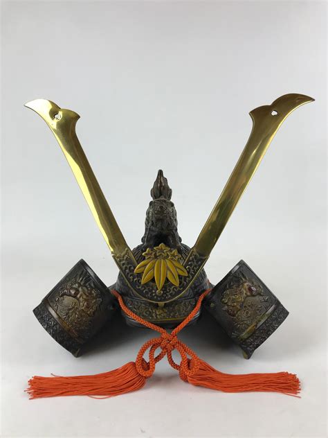 Japanese Iron Kabuto Samurai Helmet Display Vtg Yoshitsune Style Okimo