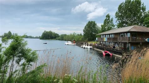 Cotswold Country Park And Beach Blissful Escape