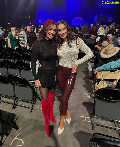 Actress Debbe Dunning Hd Photos And Wallpapers January 2025 Gethu Cinema