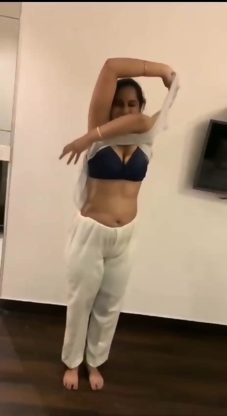 Indian Girl Remove Dress Eporner