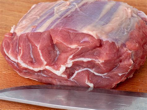 Juneći Ribić Na Kajmaku Ispod Sača Isprobajte Ovaj Kafanski Specijalitet