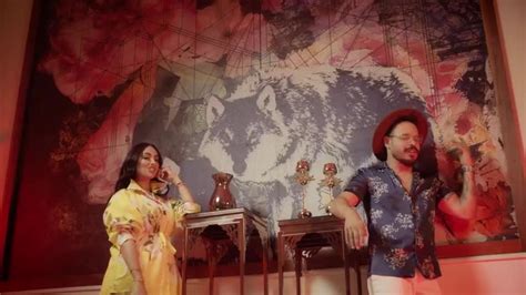 قنبلة الموسم mohamed rifai ft hind sdasi kifach nkhalik mohamed