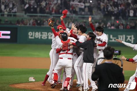 한국시리즈 우승 차지한 Ssg 네이트 스포츠