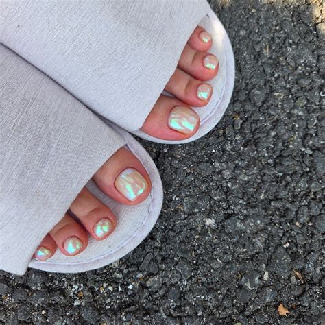 춘천네일 봄내네일 파우더패디패디아트 여름에 찰떡인 요 파우더👆 시즌에 한 번은 꼭 해보시길 추천합니다😍진짜 예쁘거든요 파우더는 바탕 컬러와 종류에 따라 발색이