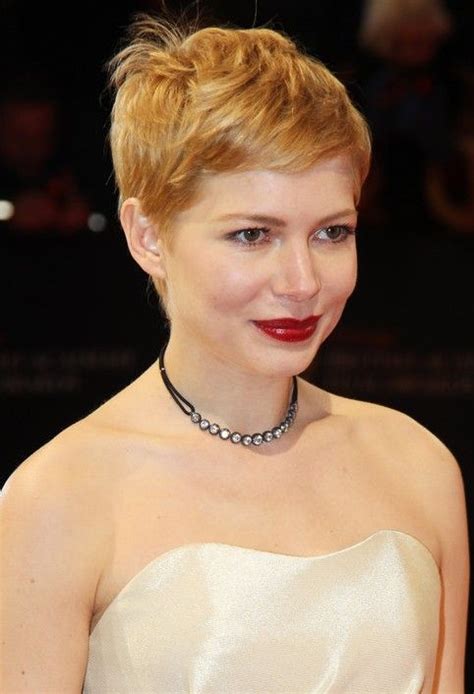 Michelle Williams Slightly Mussed Pixie Cut Formal Pixie Cut For Women