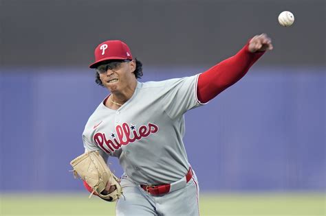 Phillies Fans Planning Ovation For Underperforming Trea Turner
