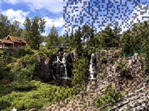 Why Do Pixels Appear On This Live Photo I Took Riphone