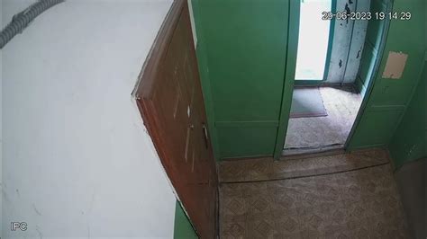 ногами себе голову пинай Youtube