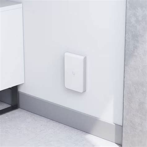 Ubiquiti Access Point Wifi 5 Ac In Wall Uap Ac Iw Wi Fi Access Point Ldlc