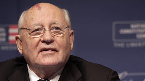 Mihail Gorbatšov On Kuollut Muurinmurtaja Vapautti Itä Euroopan Apu