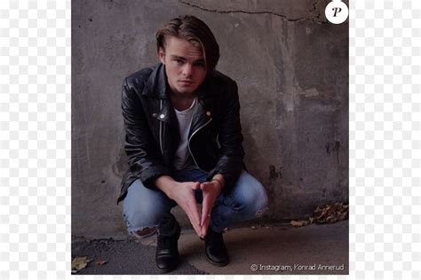 ليوناردو دي كابريو تيتانيك يشبهه صورة بابوا نيو غينيا