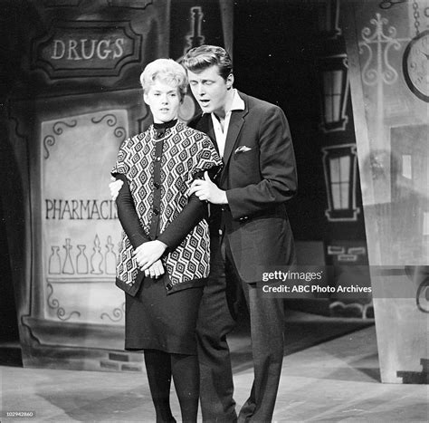 Bandstand Show Coverage Airdate April 3 1959 Connie News Photo