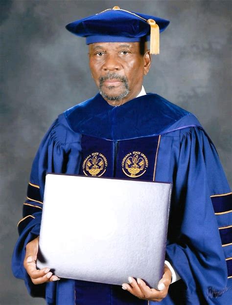 Meet 83 Year Old Johnnie Jones Who Bagged A Phd From Us University And