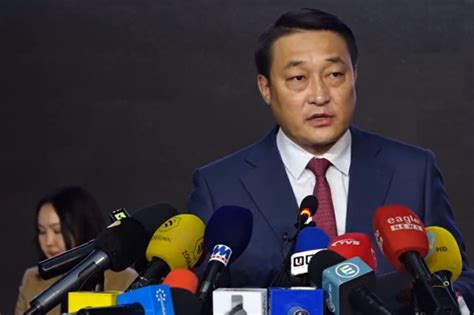 Д Амарбаясгалан УИХ ын гишүүдийн хамаарал бүхий хүнийг төрд ажиллуулахгүй