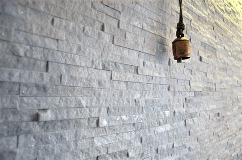 Split Face Natural Stone White Quartz Wall Cladding Tiles 3d Stacked
