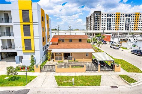 891 E 24th St Hialeah Fl 33013 Zillow
